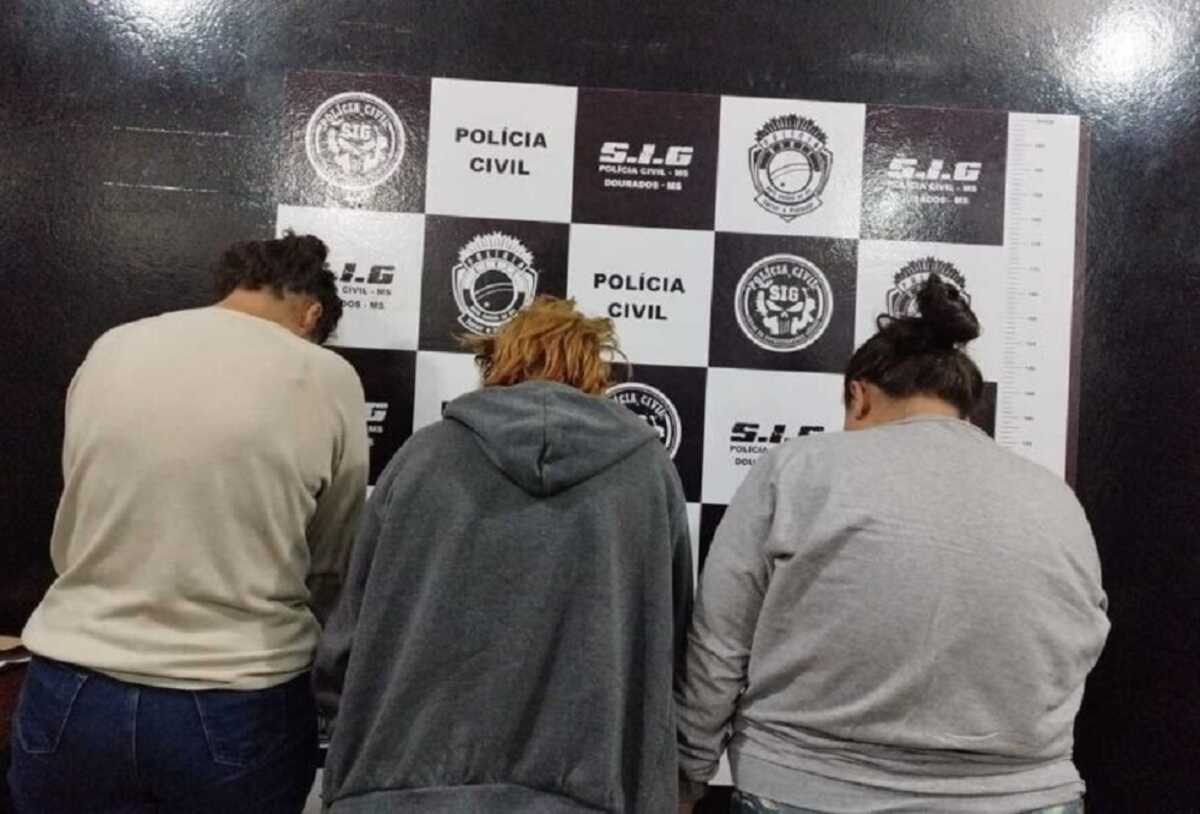 Polícia prende terceira integrante de grupo suspeito de chefiar tráfico ... Polícia prende terceira integrante de grupo suspeito de chefiar tráfico ...