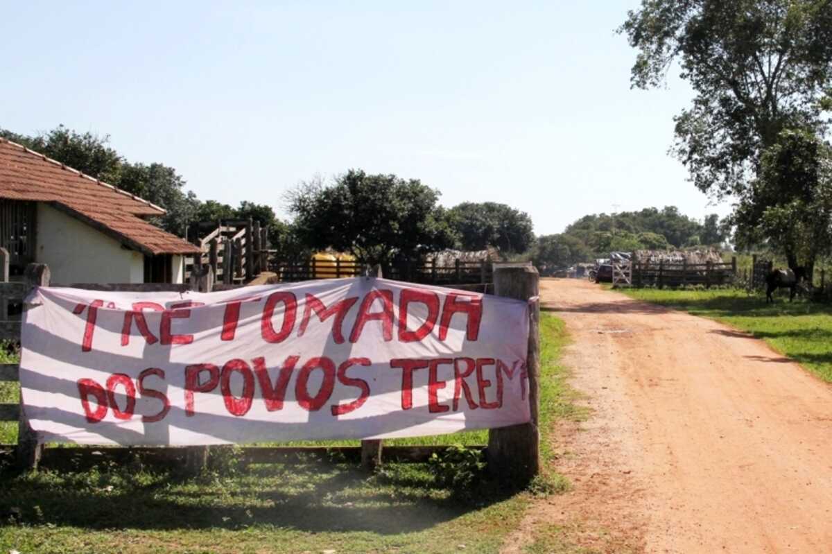 Terenas ocupam cinco fazendas em terra tradicional - Portal TOP Mídia News
