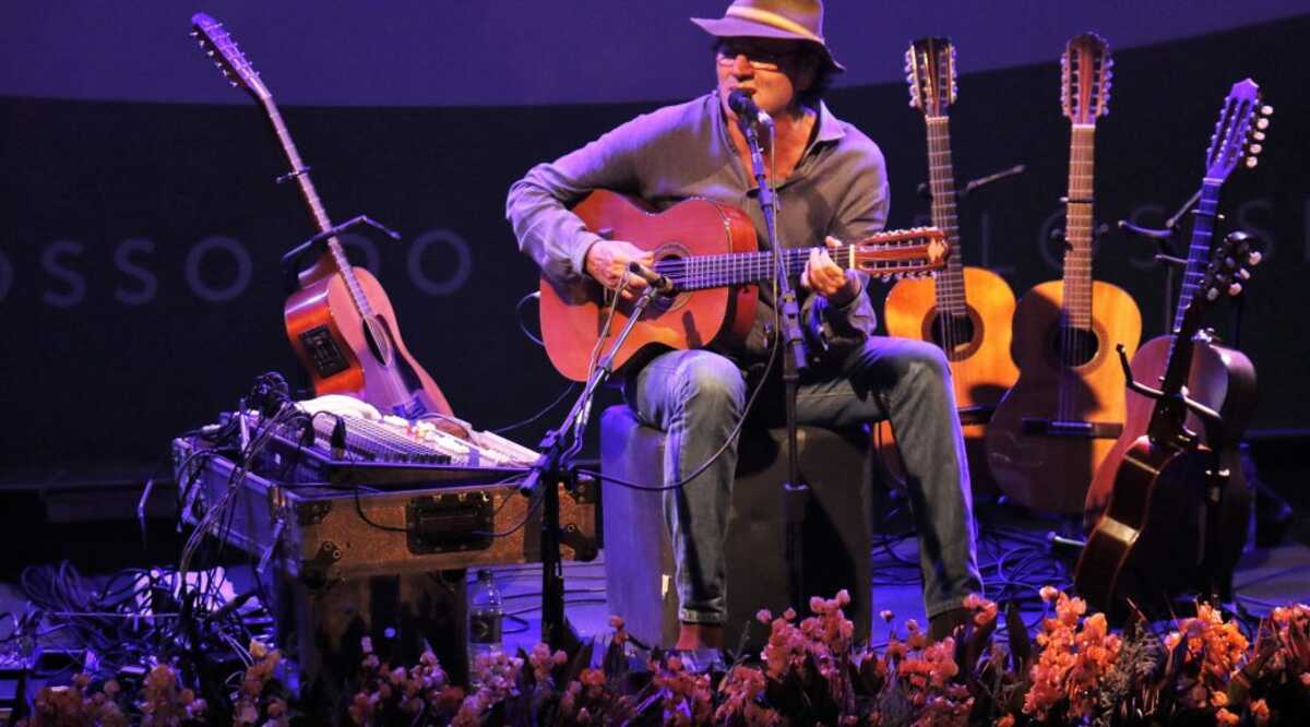 Alceu Valença e Almir Sater realizam shows em comemoração aos 40 anos ...