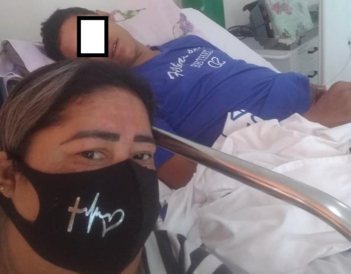 Mãe quer ajuda para ficar perto do filho no Caps: 'vida está difícil ... Mãe quer ajuda para ficar perto do filho no Caps: 'vida está difícil ...